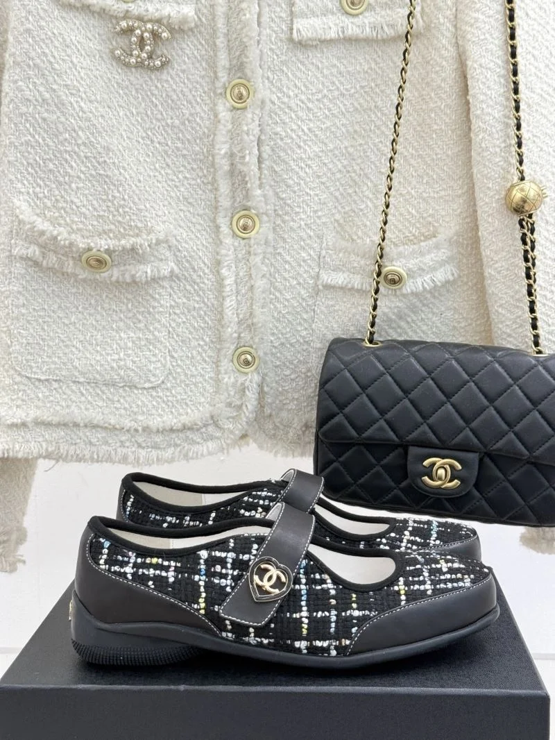 Chanel Low Shoes