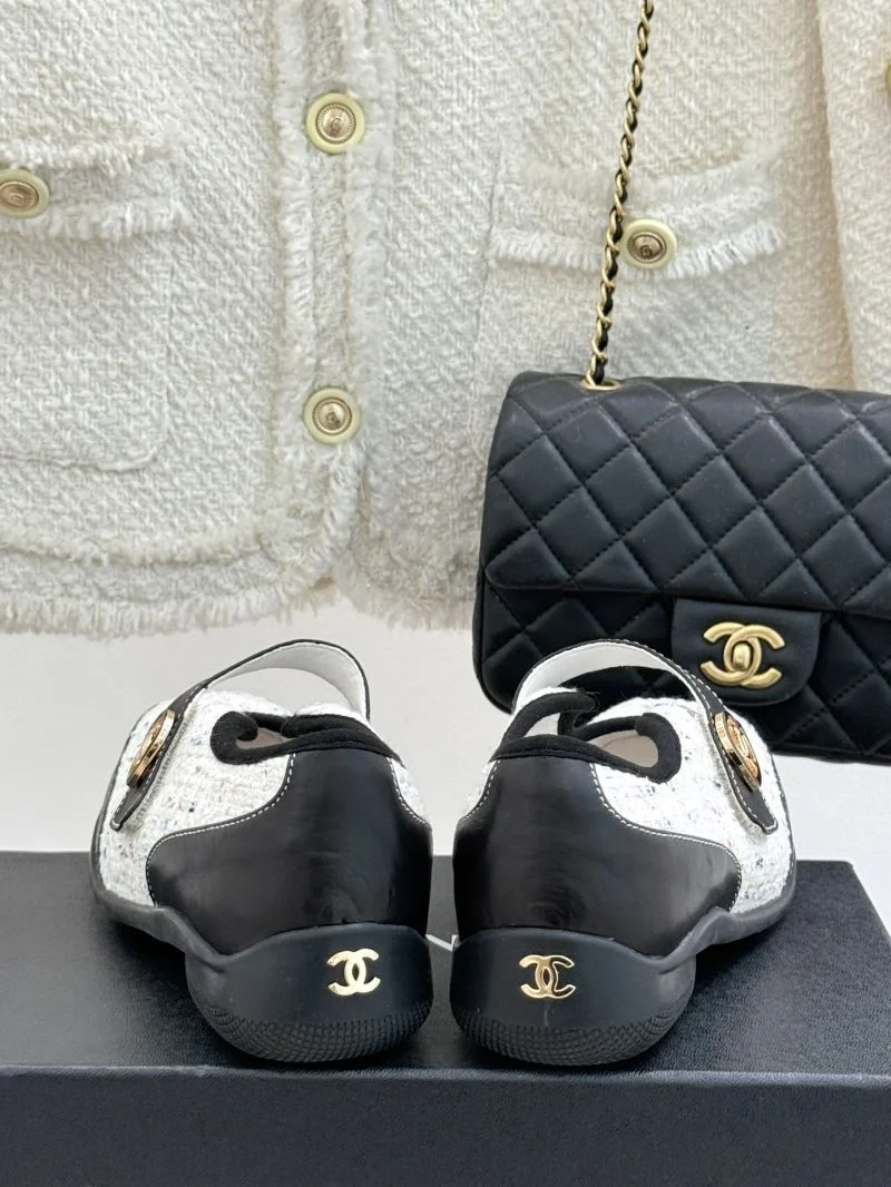 Official Chanel Low Shoes