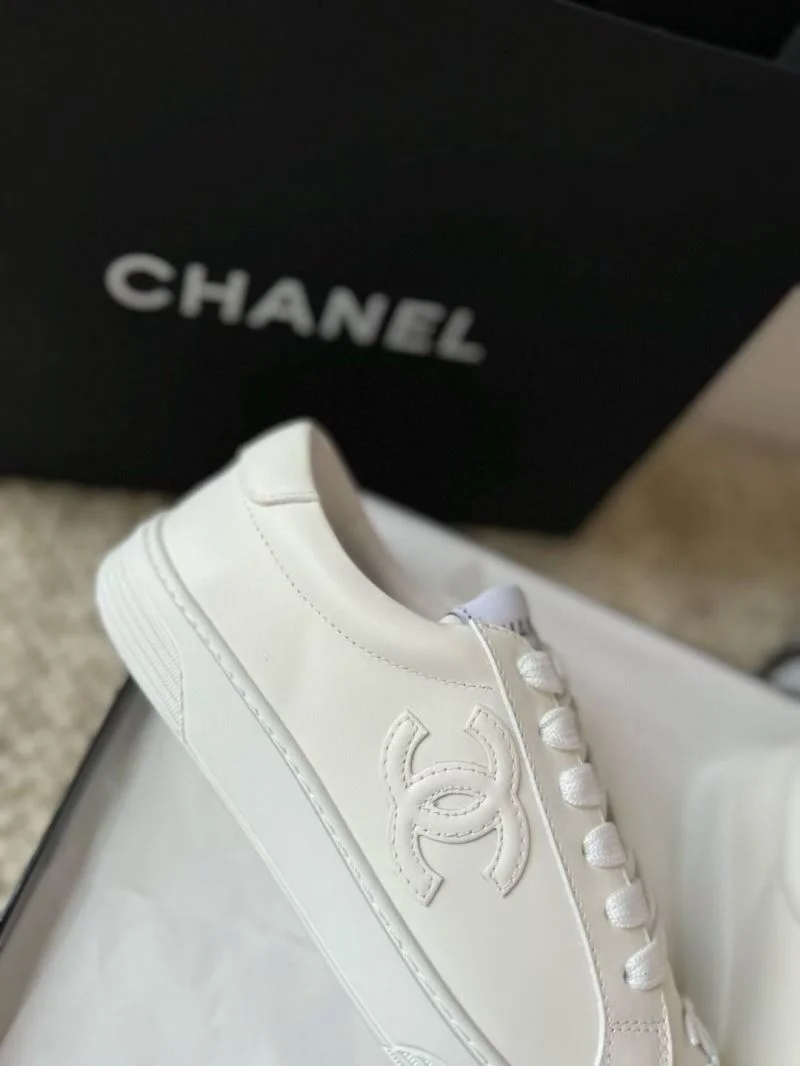 Precise copy Chanel Low Shoes