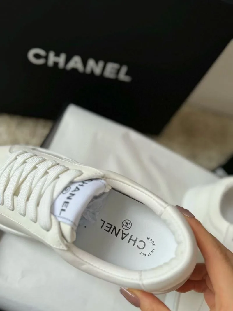 Precise copy Chanel Low Shoes