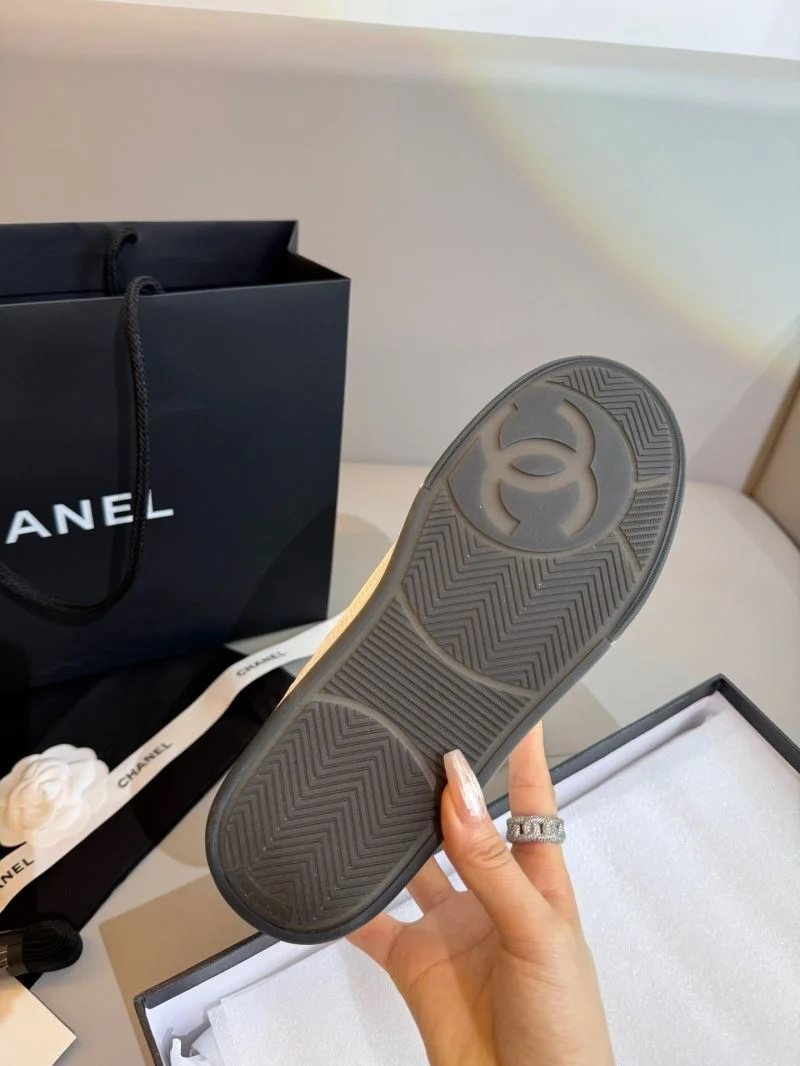 Official Chanel Low Shoes