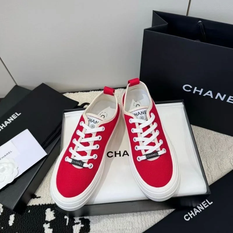 Precise copy Chanel Low Shoes