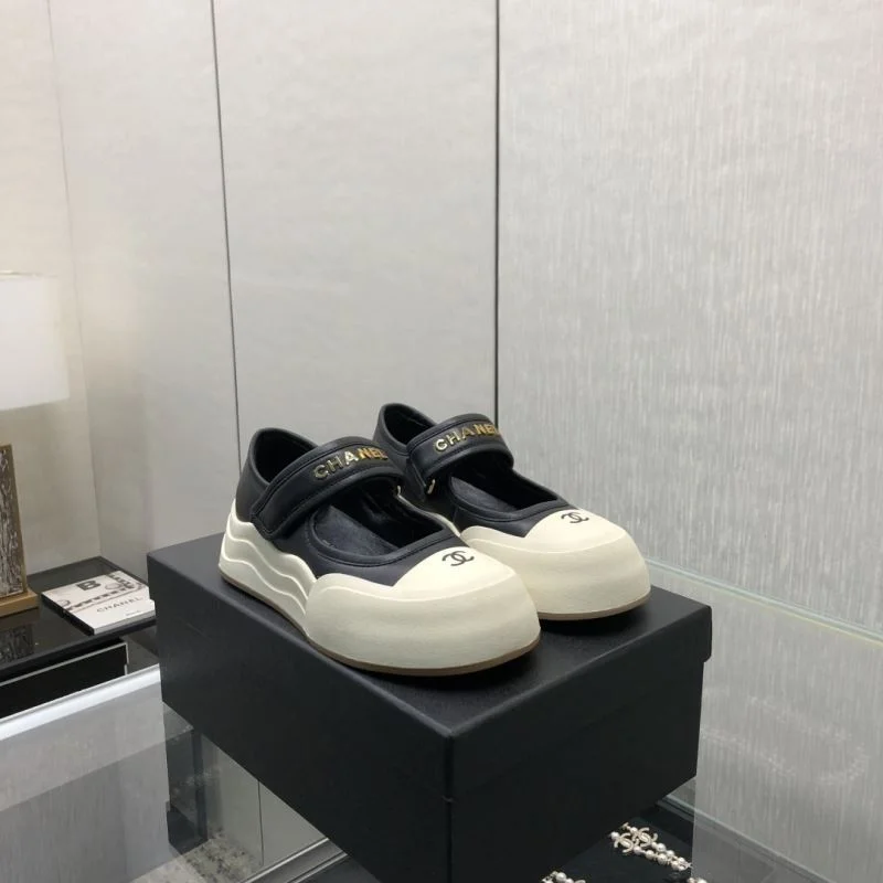 Chanel Low Shoes
