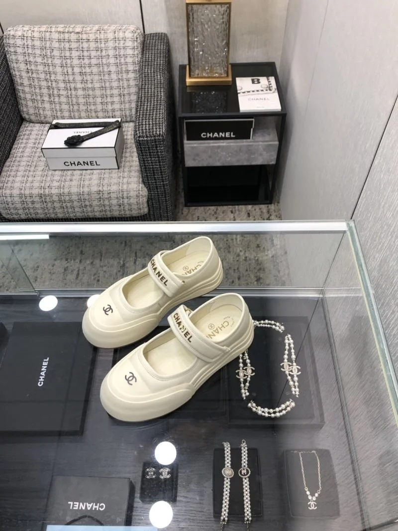 Chanel Low Shoes