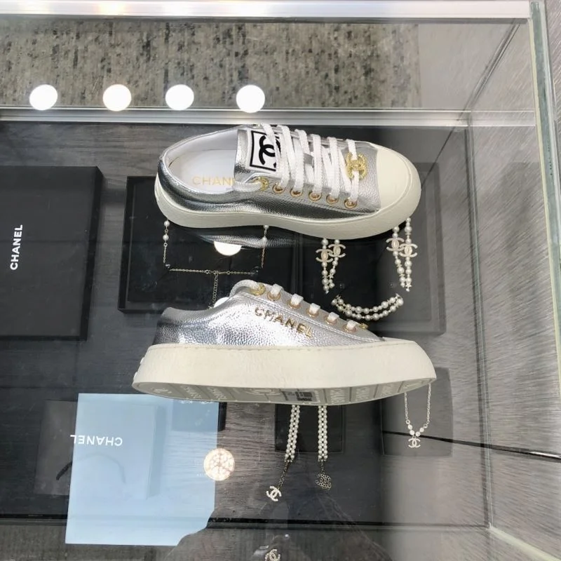 Precise copy Chanel Low Shoes