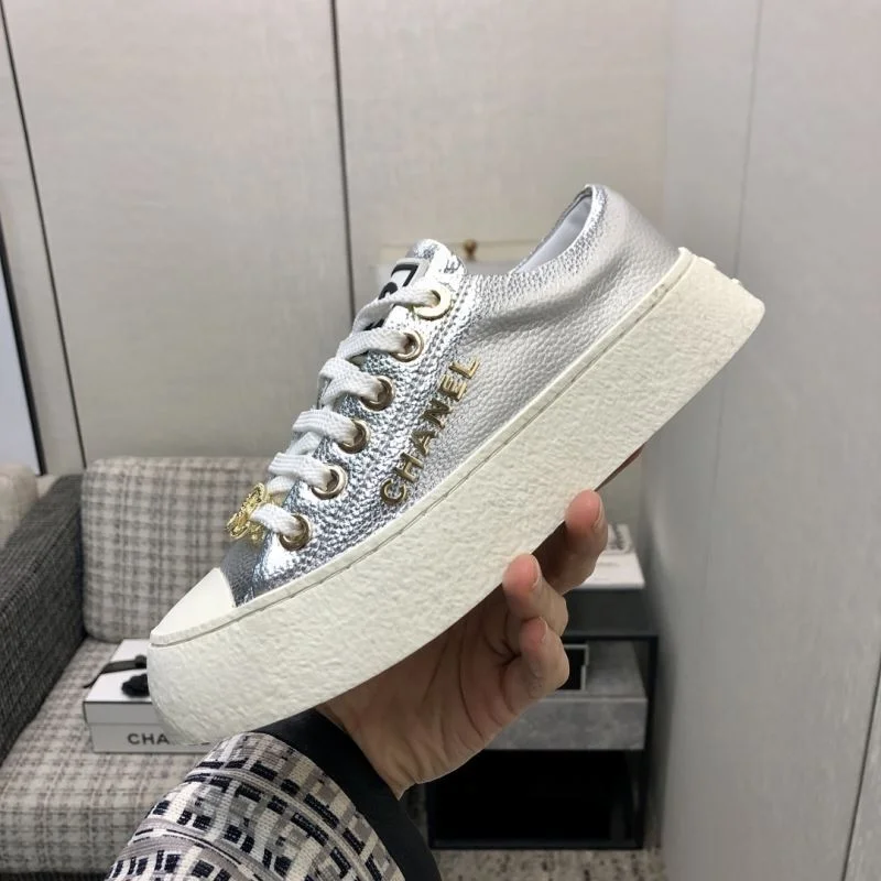 Precise copy Chanel Low Shoes