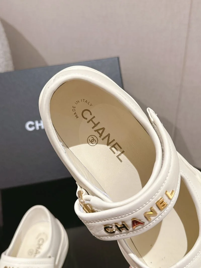 Official Chanel Low Shoes