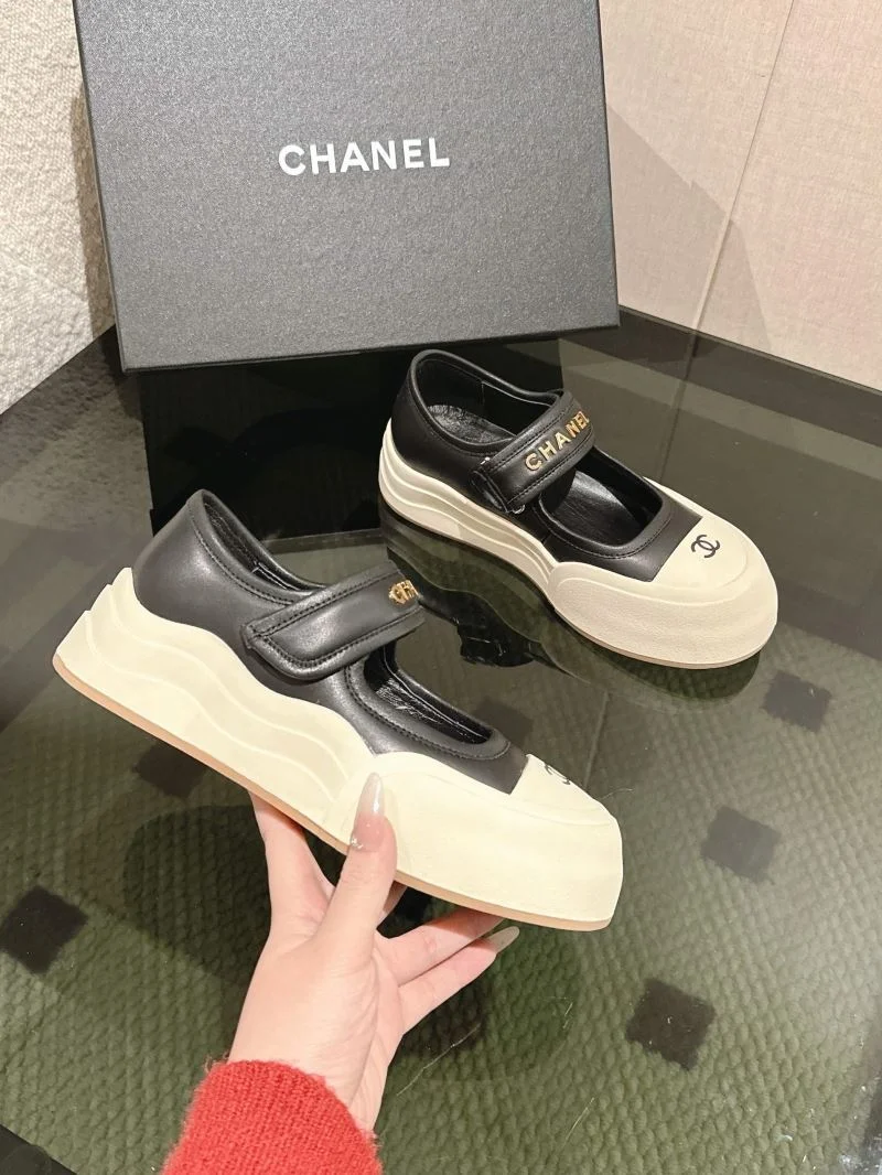 Chanel Low Shoes
