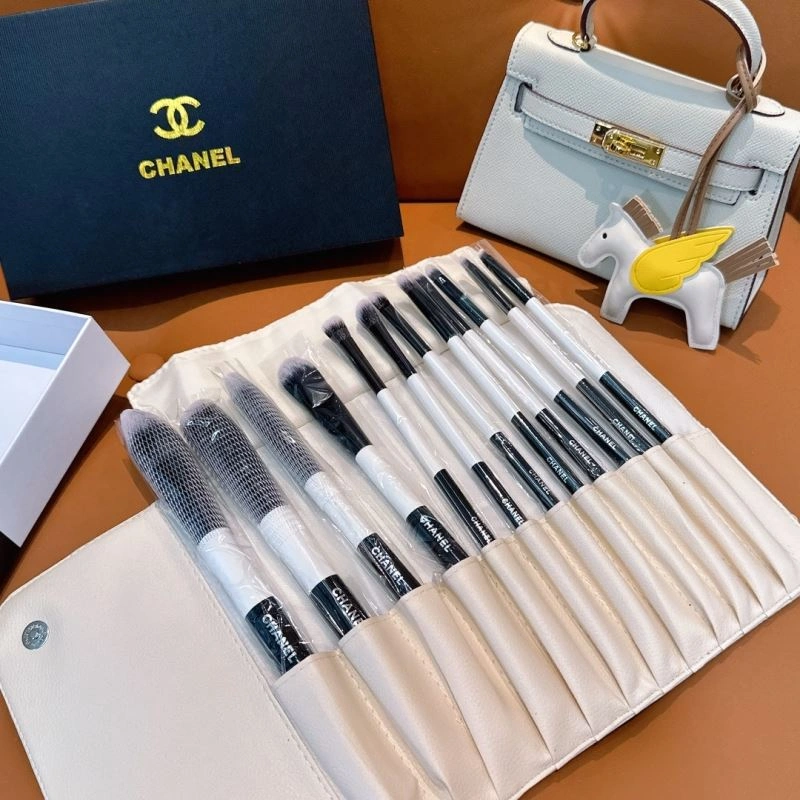 Brand-original Chanel Makeup Brushe
