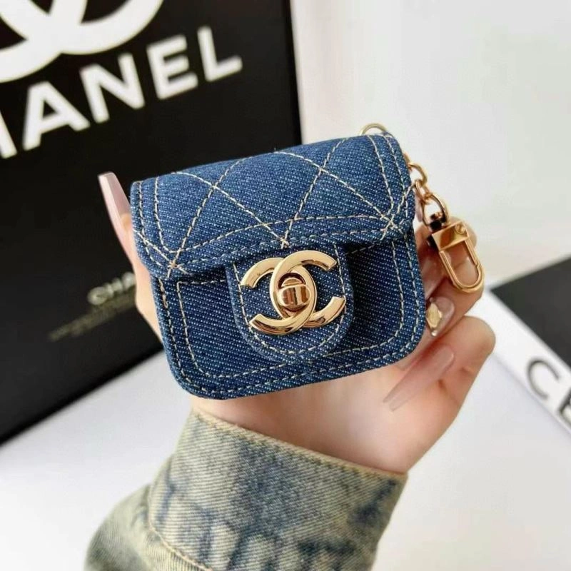 Bargain Chanel Mobile Cases