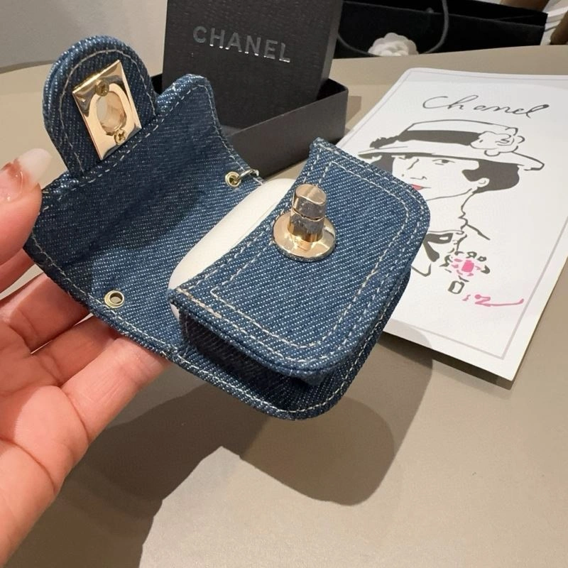 Bargain Chanel Mobile Cases