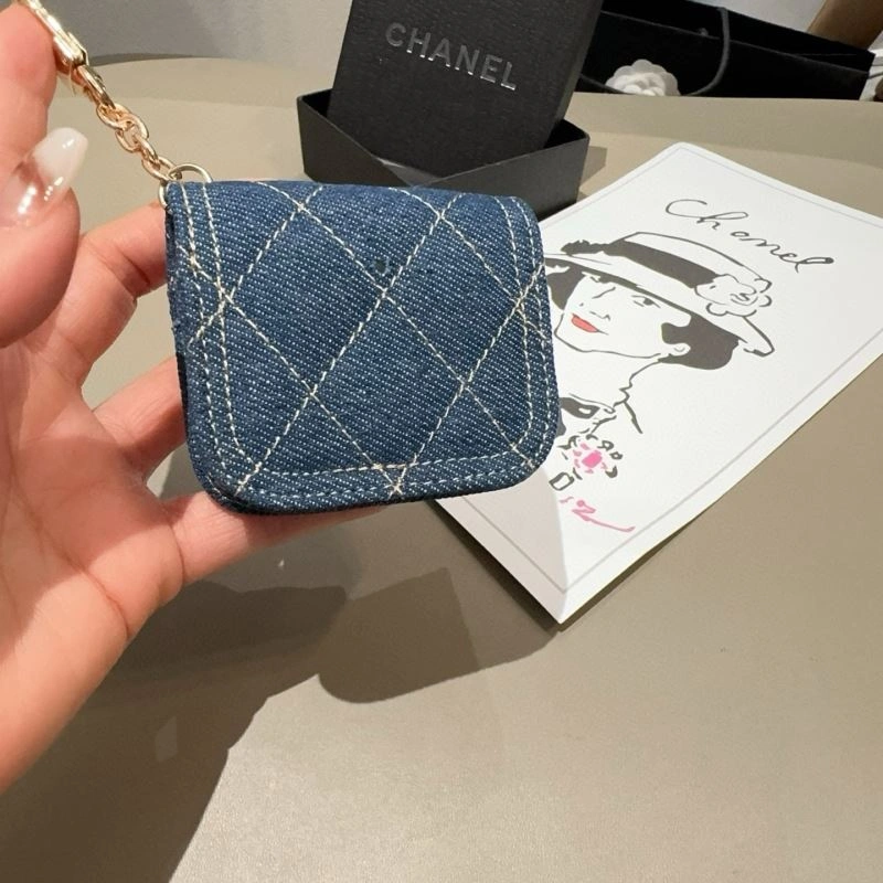 Bargain Chanel Mobile Cases