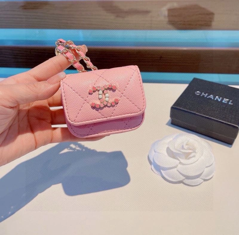 Bargain Chanel Mobile Cases