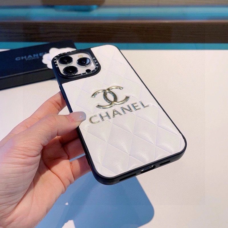 Bargain Chanel Mobile Cases
