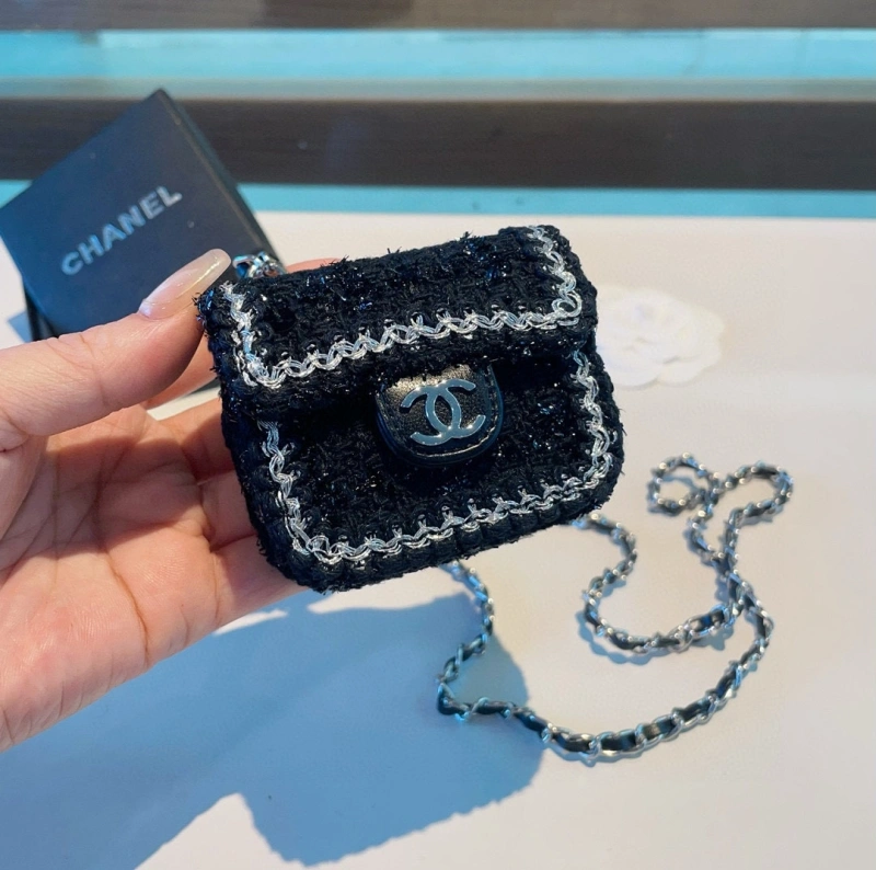 Discounted Chanel Mobile Cases