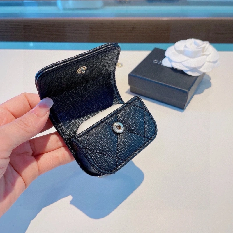 Bargain Chanel Mobile Cases