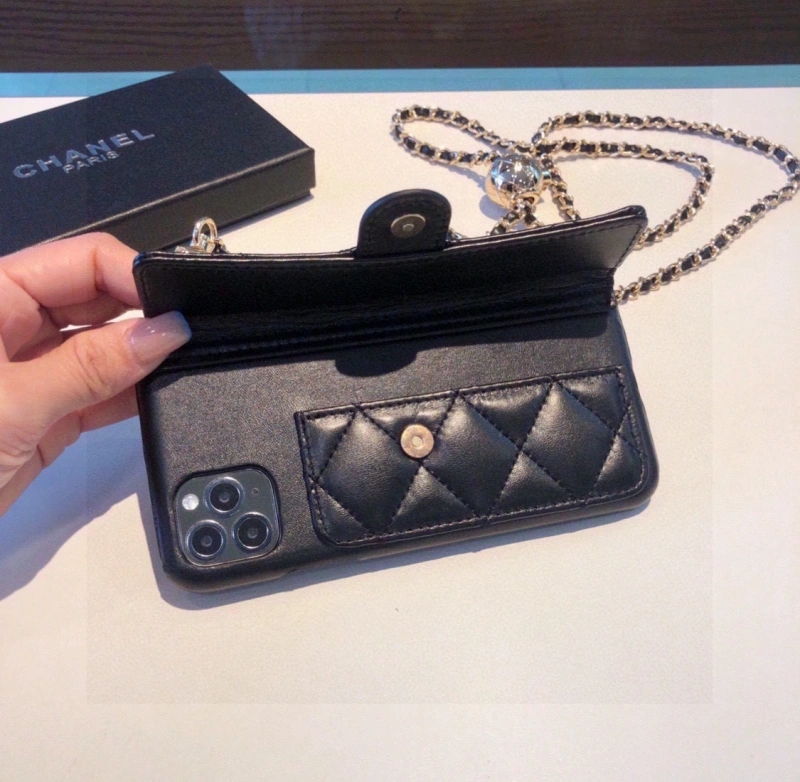 Low-cost Chanel Mobile Cases