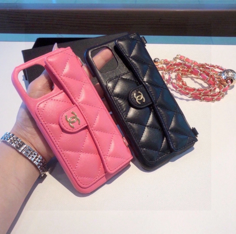 Low-cost Chanel Mobile Cases