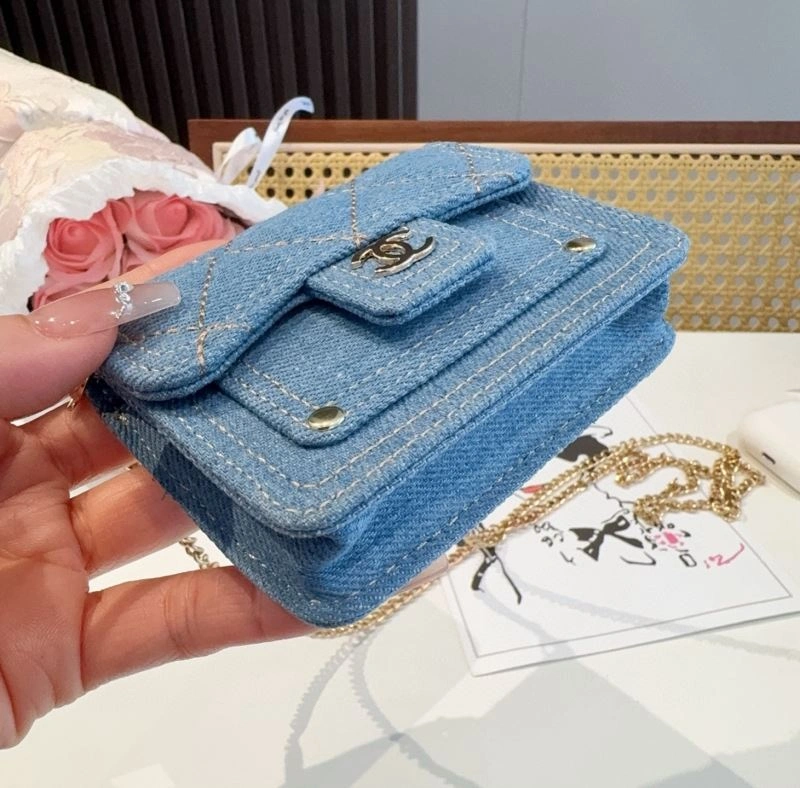 Bargain Chanel Mobile Cases