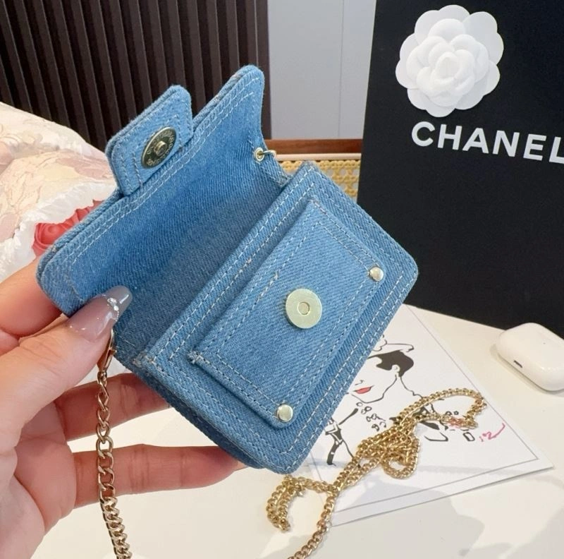 Bargain Chanel Mobile Cases