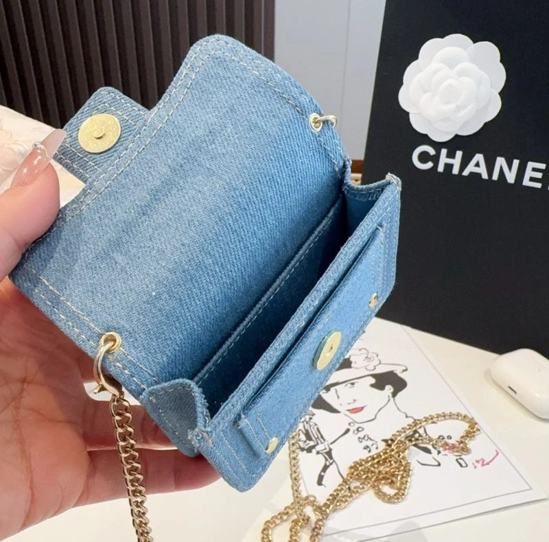Bargain Chanel Mobile Cases