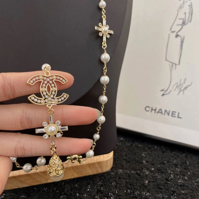 Reasonably priced Chanel Necklaces
