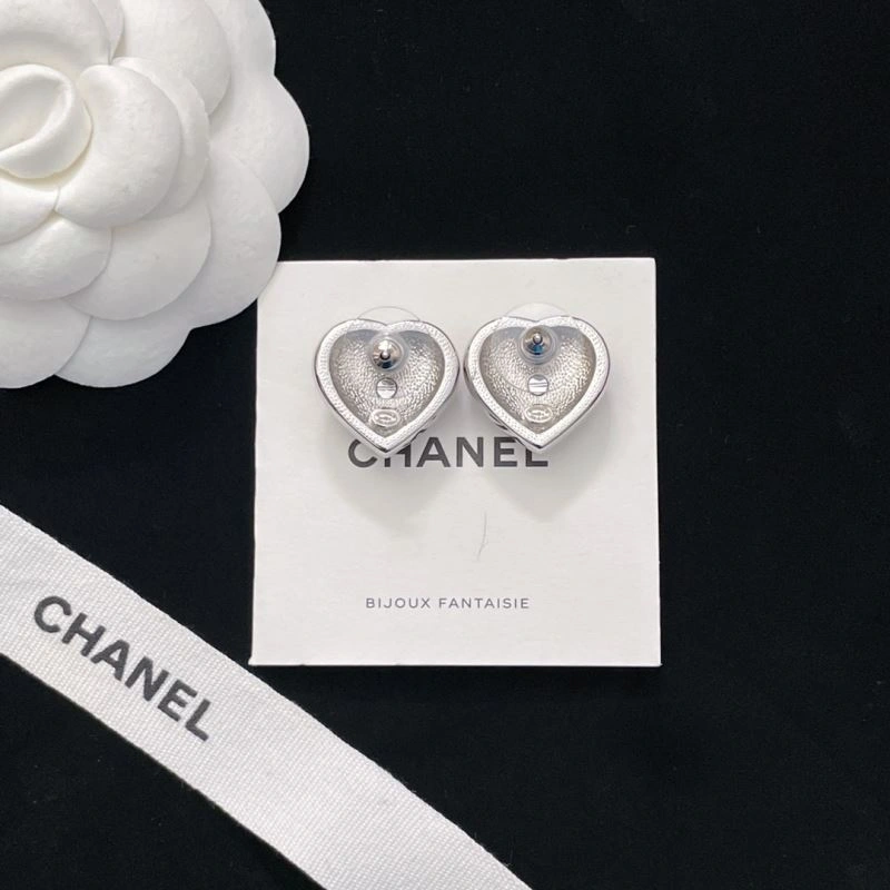 Affordable Chanel Necklaces
