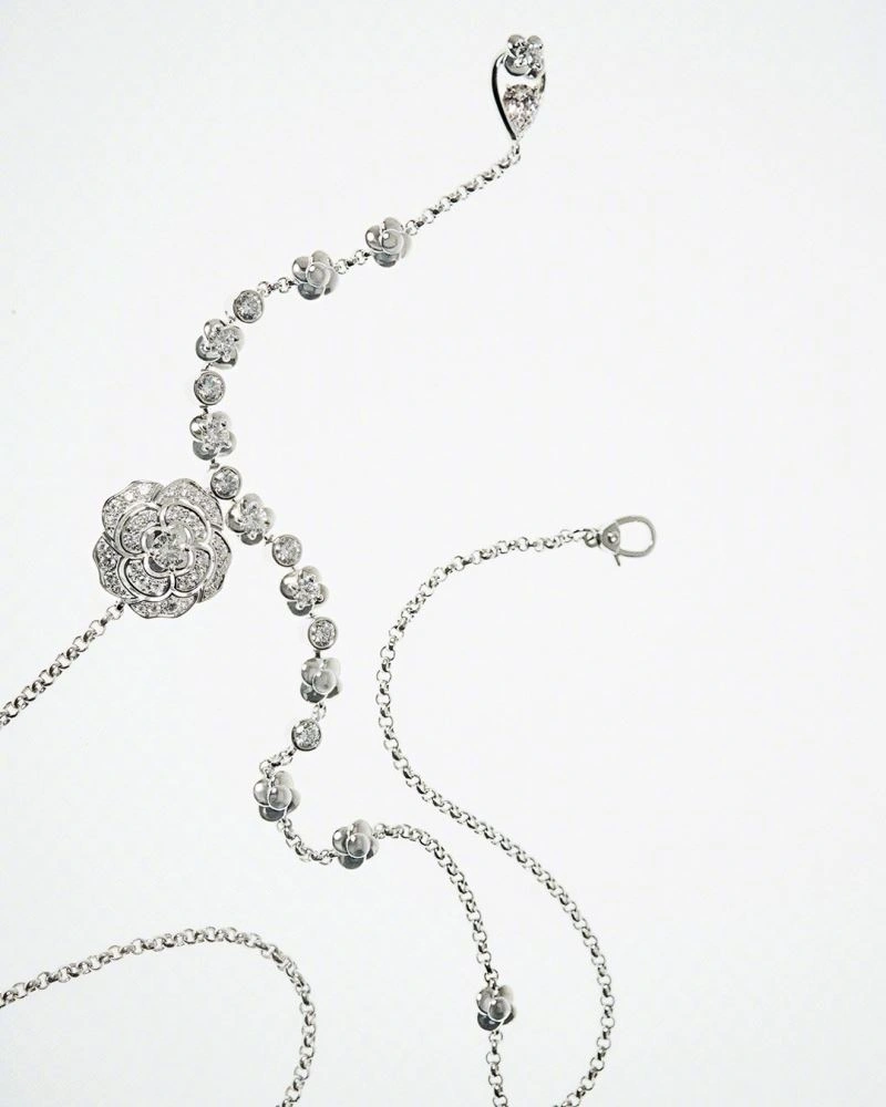 Accurate model Chanel Necklaces