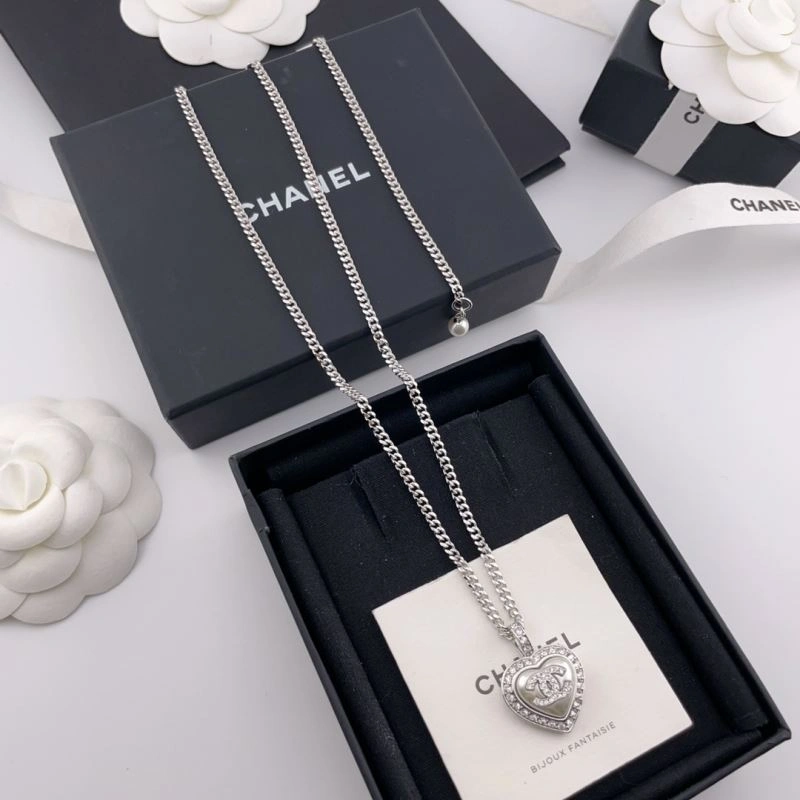 Brand-original Chanel Necklaces