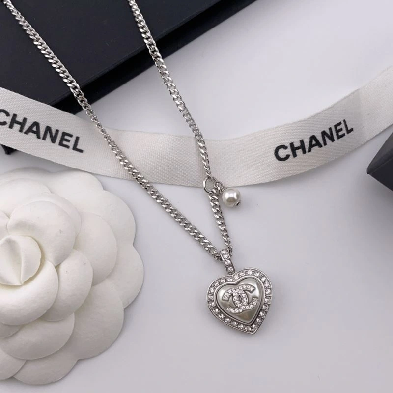 Brand-original Chanel Necklaces