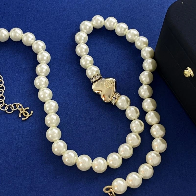 Inexpensive Chanel Necklaces