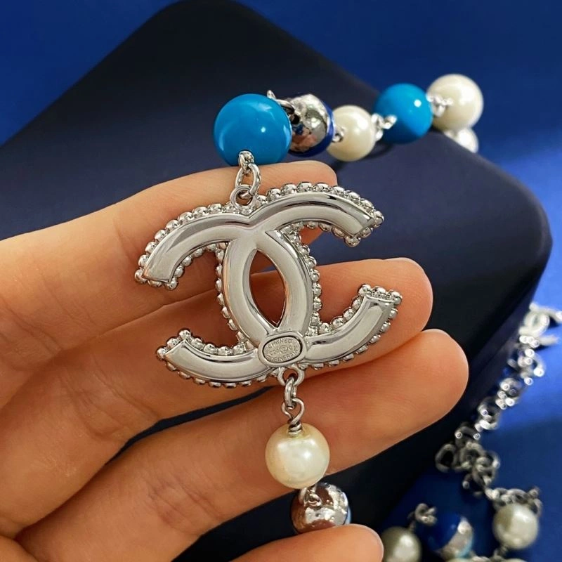 Accurate model Chanel Necklaces