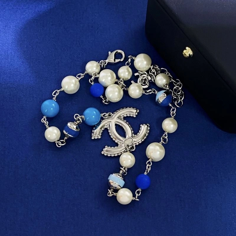 Accurate model Chanel Necklaces
