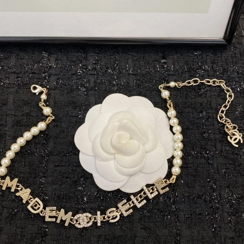 Inexpensive Chanel Necklaces