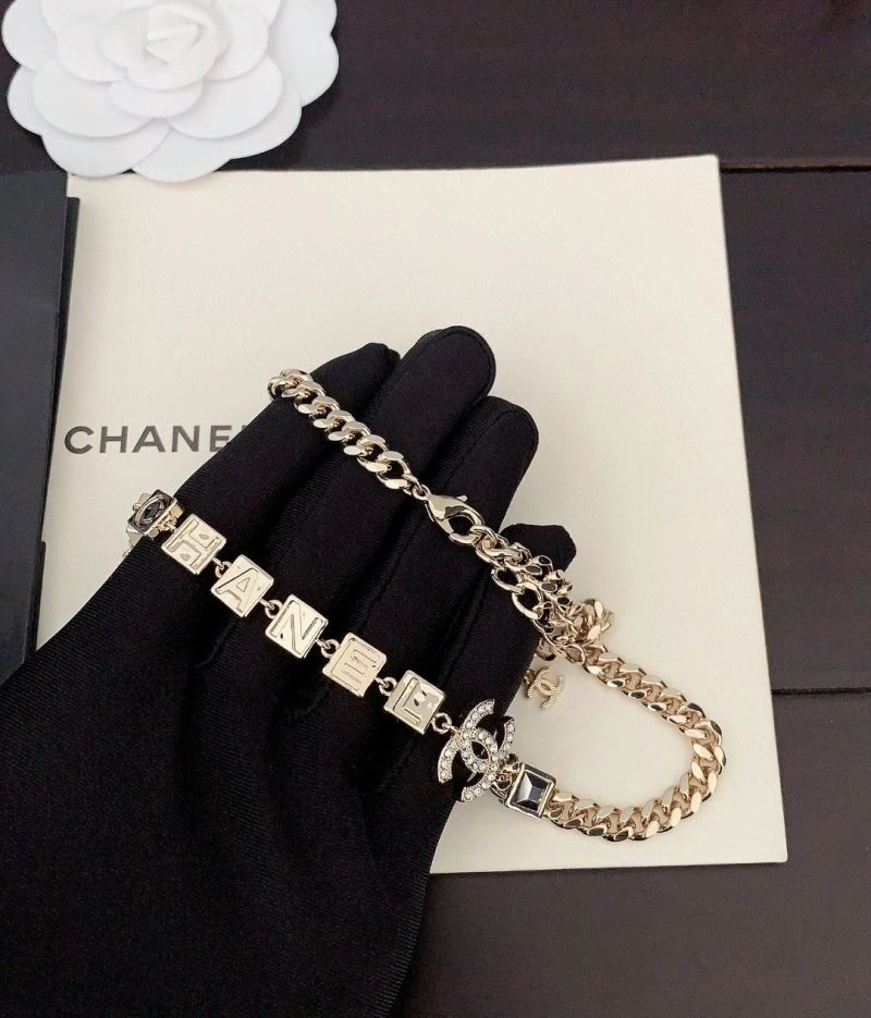 Inexpensive Chanel Necklaces