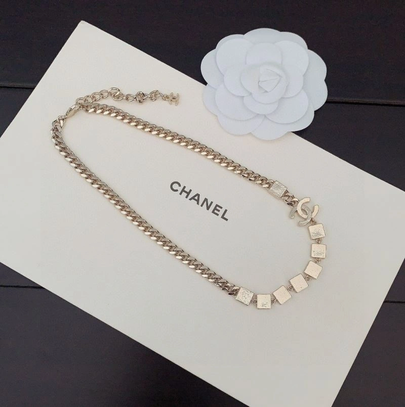 Inexpensive Chanel Necklaces