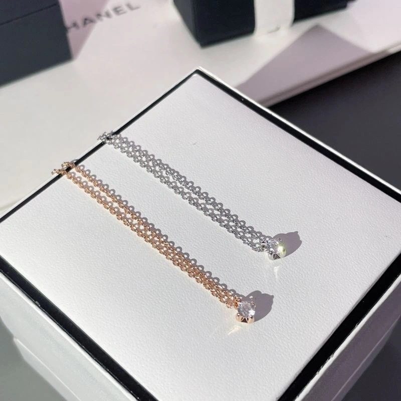 Low-cost Chanel Necklaces
