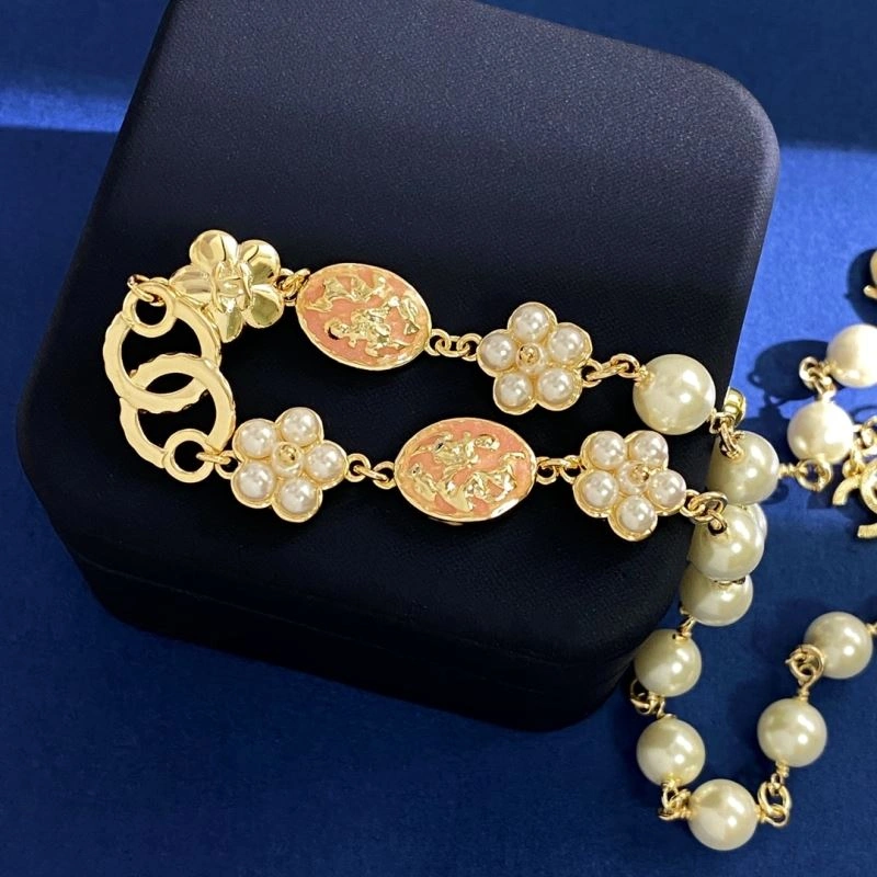 Indistinguishable Chanel Necklaces