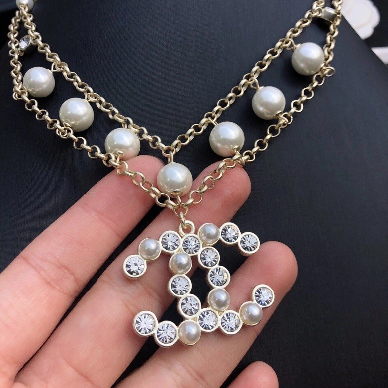 Inexpensive Chanel Necklaces