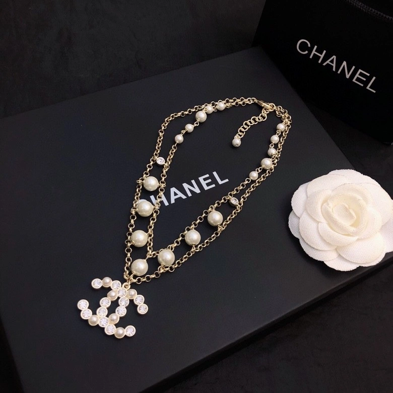 Inexpensive Chanel Necklaces