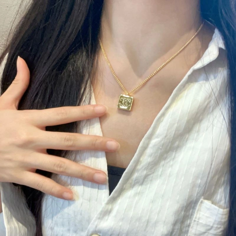 Real Chanel Necklaces