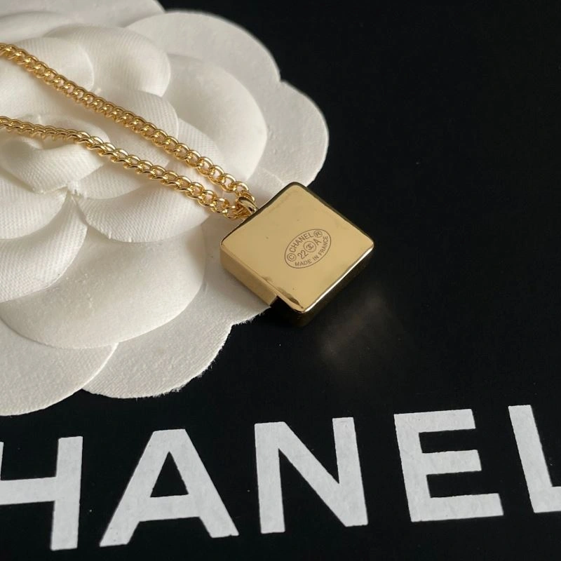 Real Chanel Necklaces