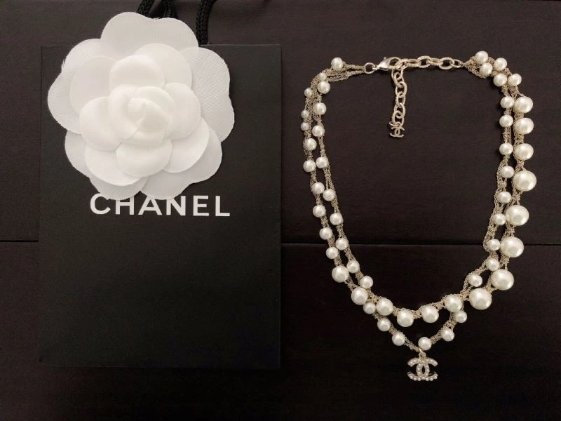 Original Chanel Necklaces