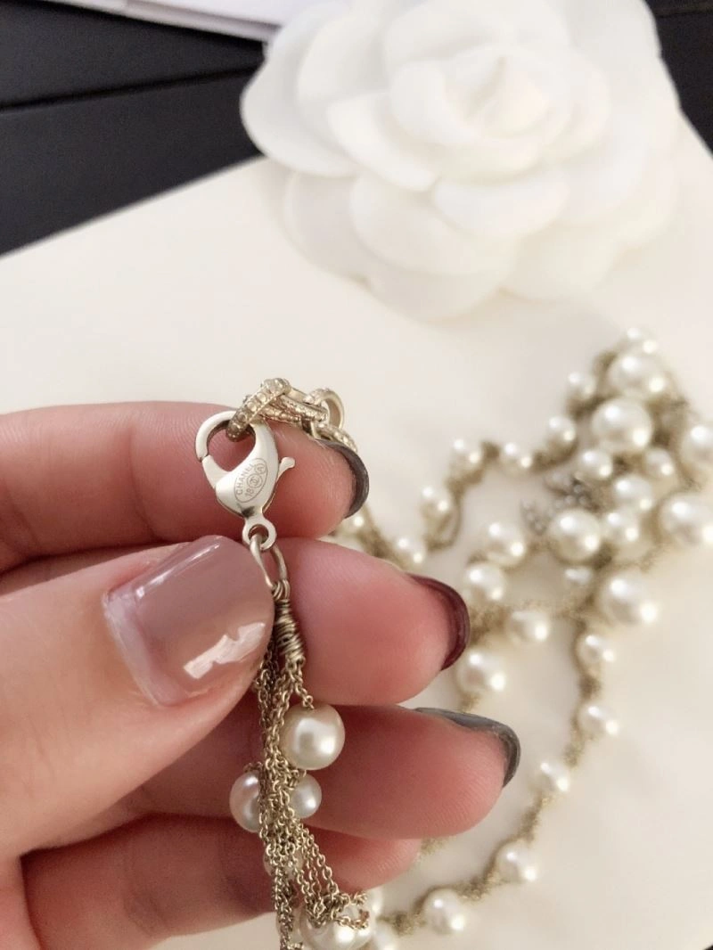 Original Chanel Necklaces
