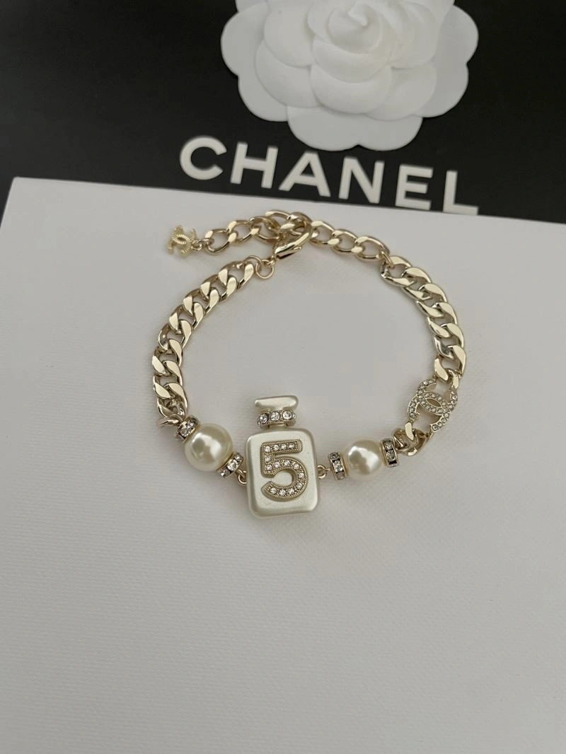 Exact replica Chanel Necklaces