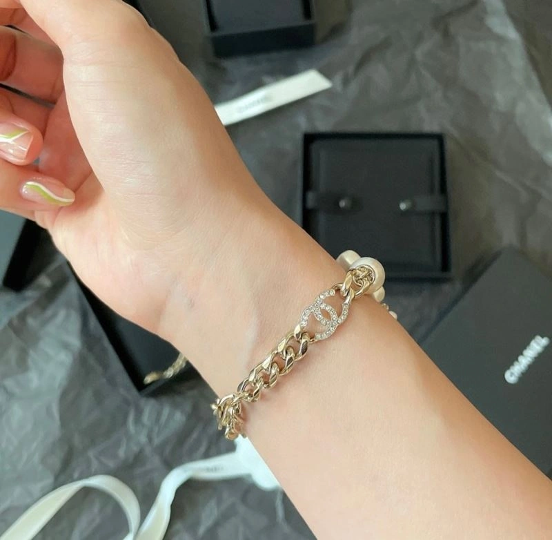 Exact replica Chanel Necklaces