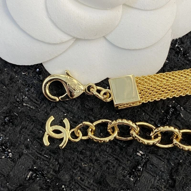 Inexpensive Chanel Necklaces