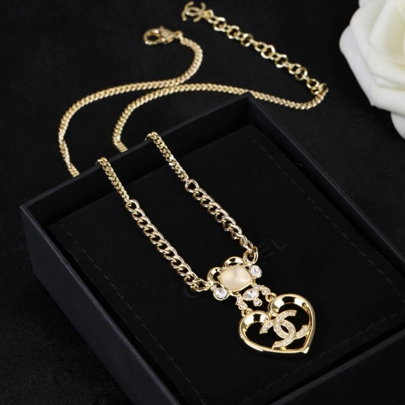 Value-priced Chanel Necklaces
