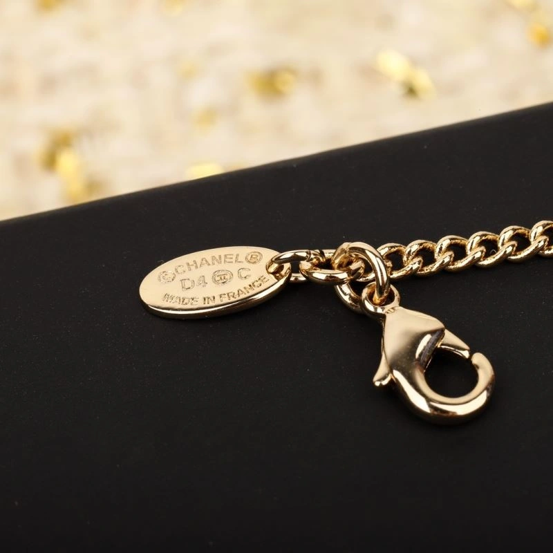 Accurate model Chanel Necklaces