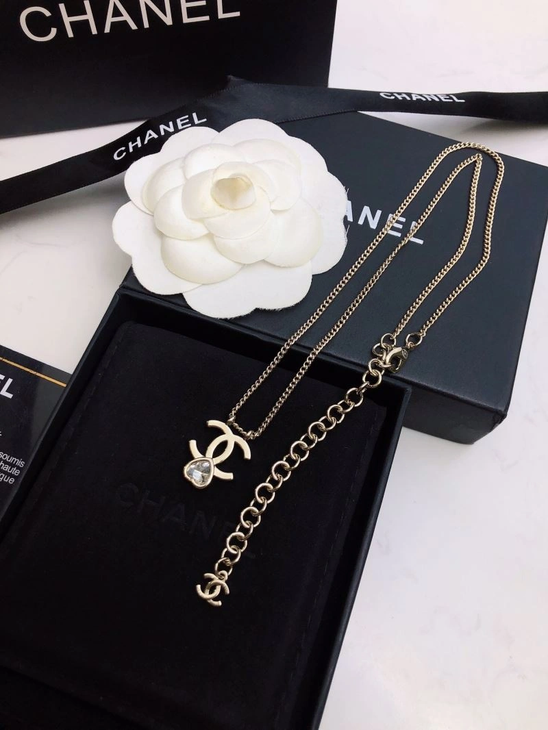 Inexpensive Chanel Necklaces